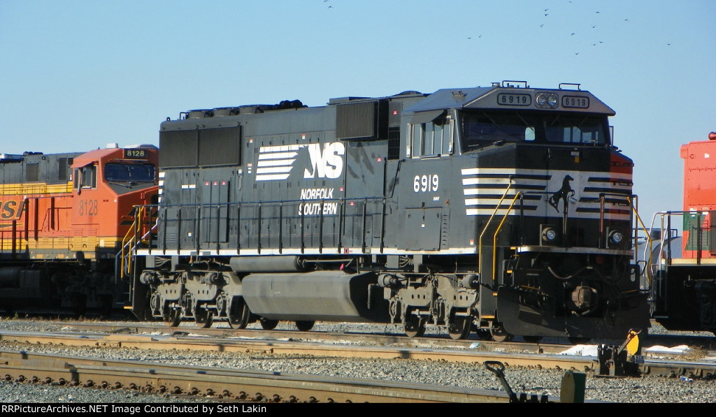 NS 6919